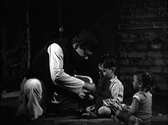 Boot Polish (1954) | Dustedoff